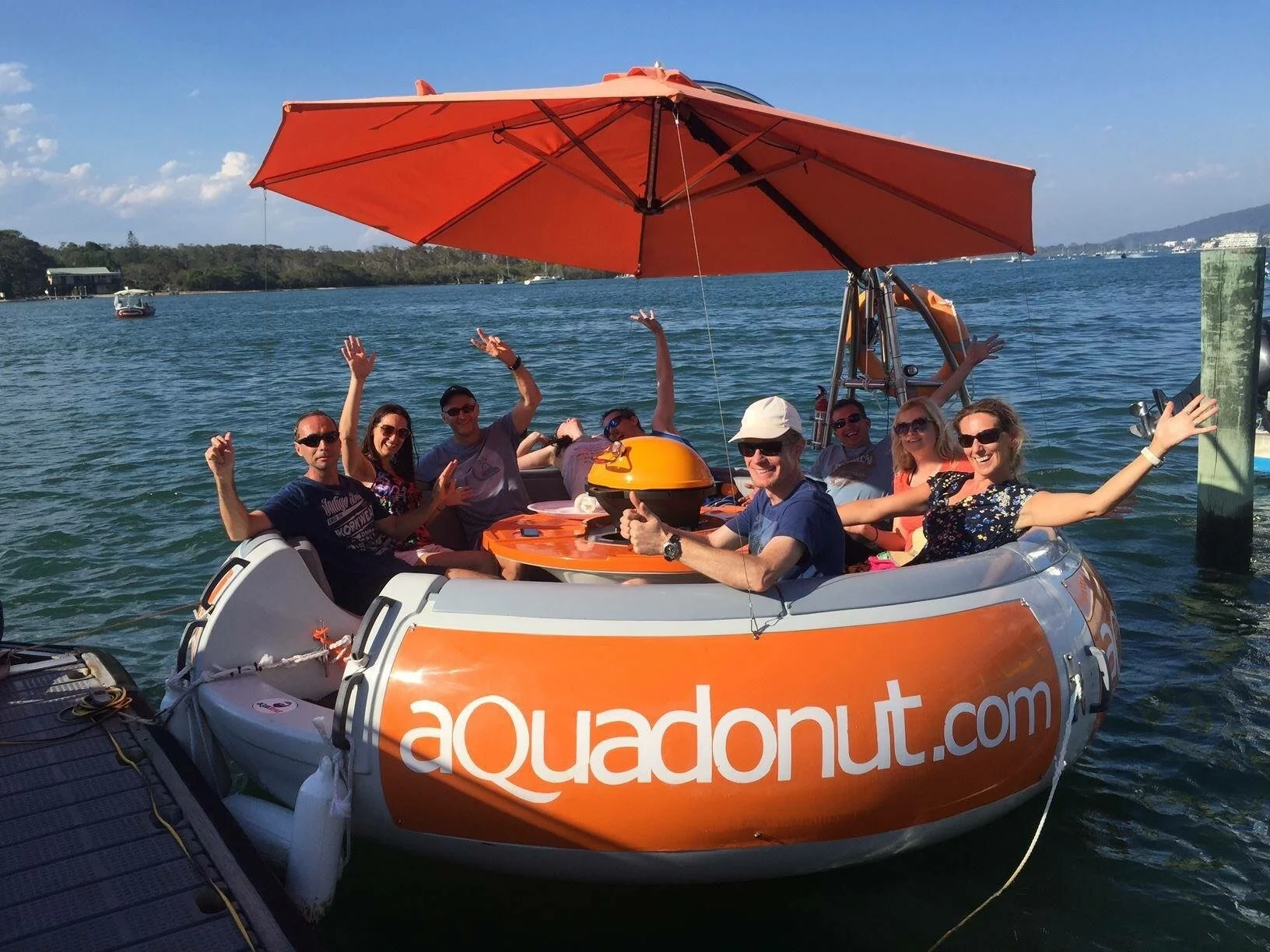 BBQ electric boat hire melbourne — Aqua Donut BBQ Boat Hire