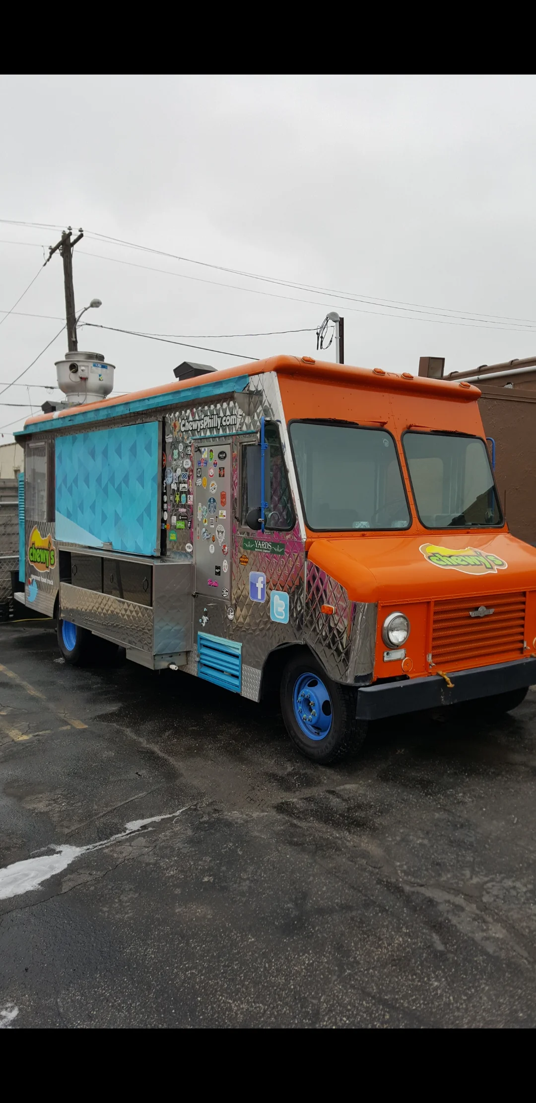 Chewy's Food Truck