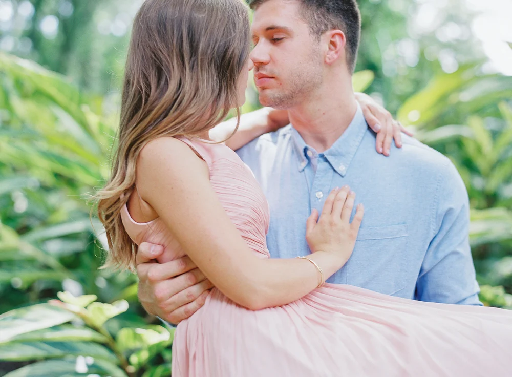 Jordan & Whitney | Soft, Natural Engagement — Jennifer Blair Photography