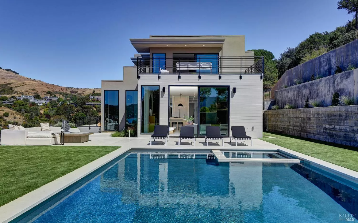 Holscher Architecture