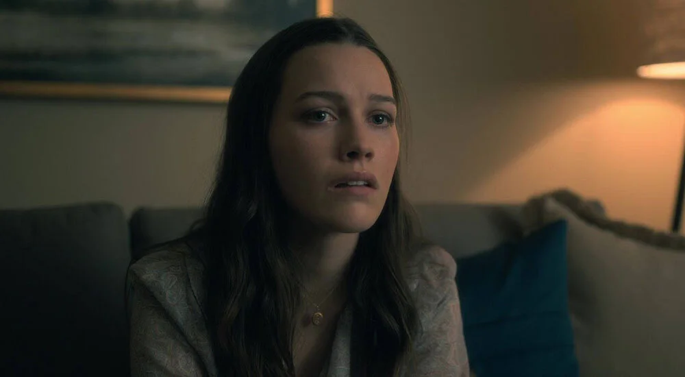 My Own Experience with The Bent-Neck Lady — RP: Editorial — Rianne ...