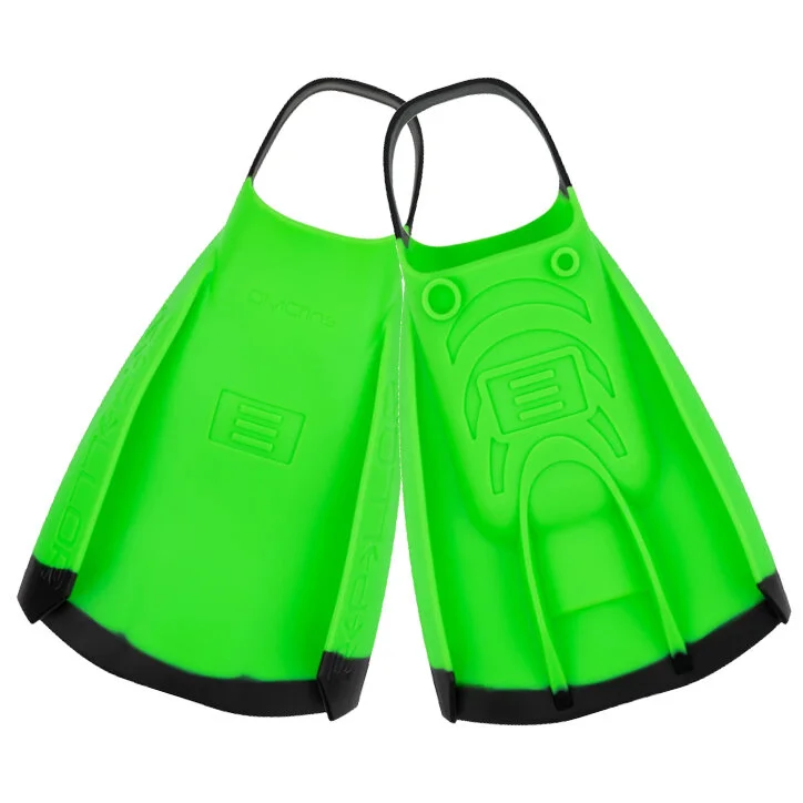 Bodysurfing Fins/Flippers | A Comprehensive Review — WAW Handplanes