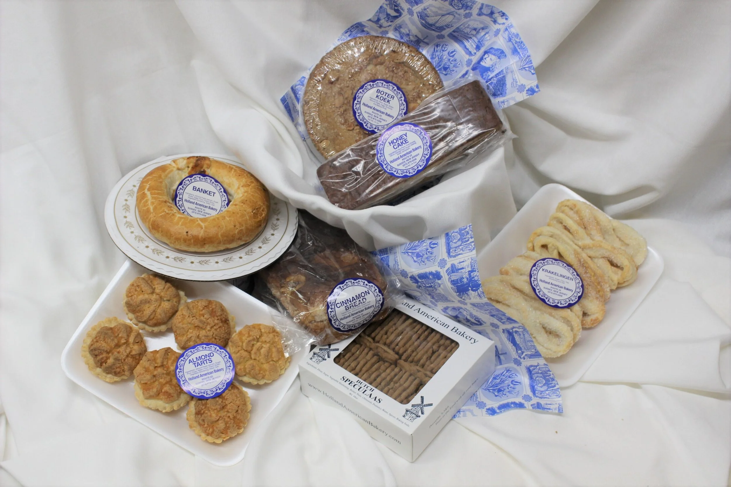 "Bunch of Baked Goods" Giftbox — Holland American Bakery