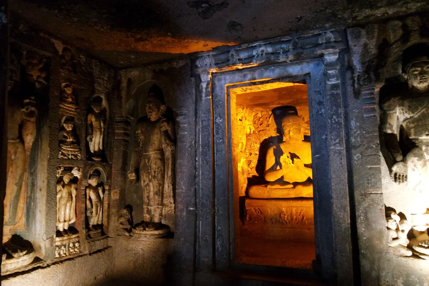 Ajantha Caves Images