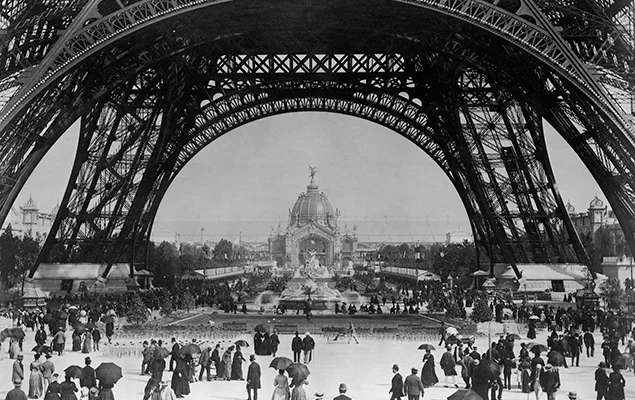 21 Eiffel Tower Facts