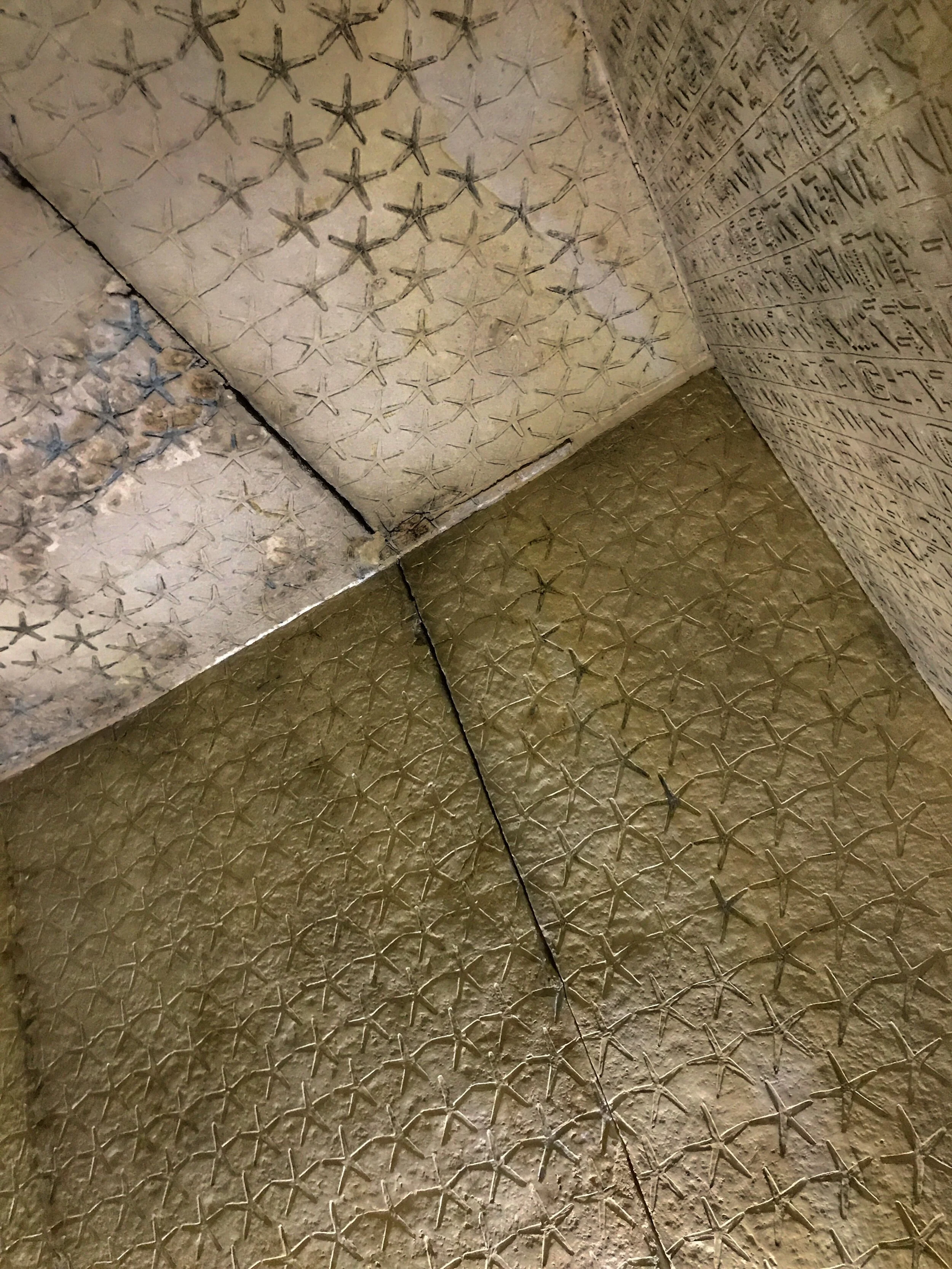 The Magical Pyramid of Unas at Saqqara — The Not So Innocents Abroad