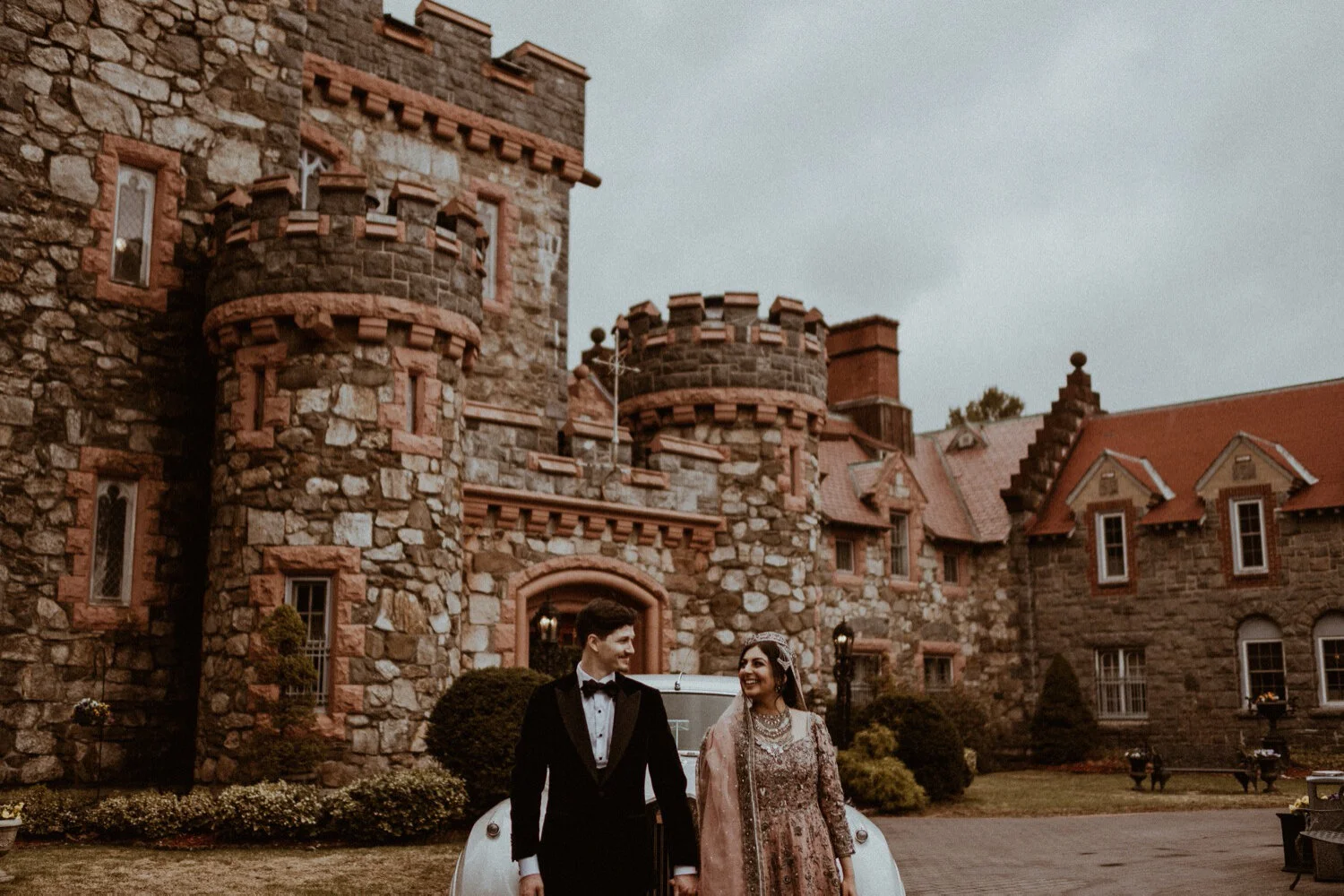Desi Wedding at the Searles Castle in New Hampshire | Zoya + Jordan ...