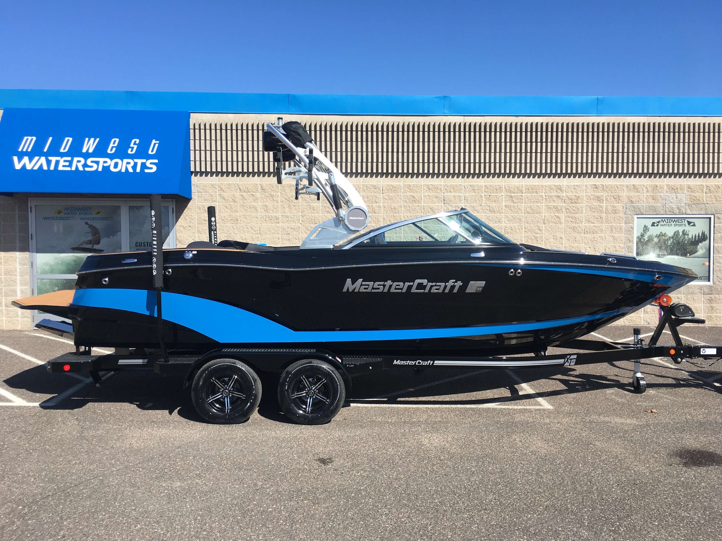 Midwest Water Sports - MasterCraft, Supra, & Moomba Boats