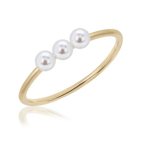 8 Pearl Birthstone Jewelry Pieces to Treat Yourself to This June ...