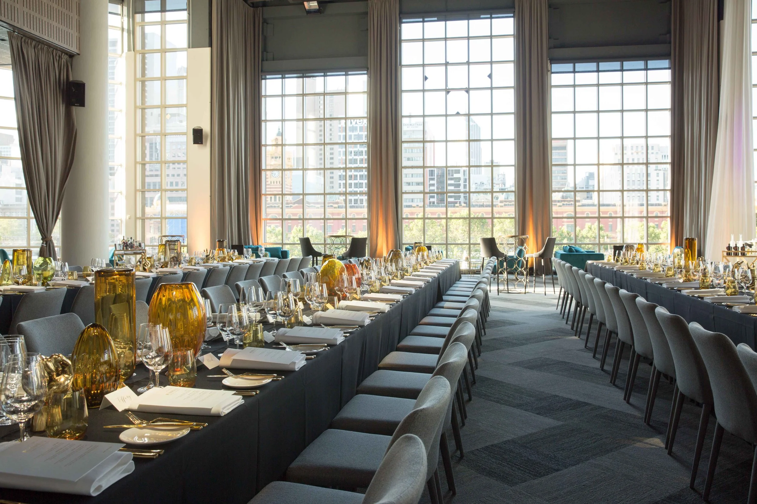 A Luxury Wedding Venue Right On The Rivers Edge