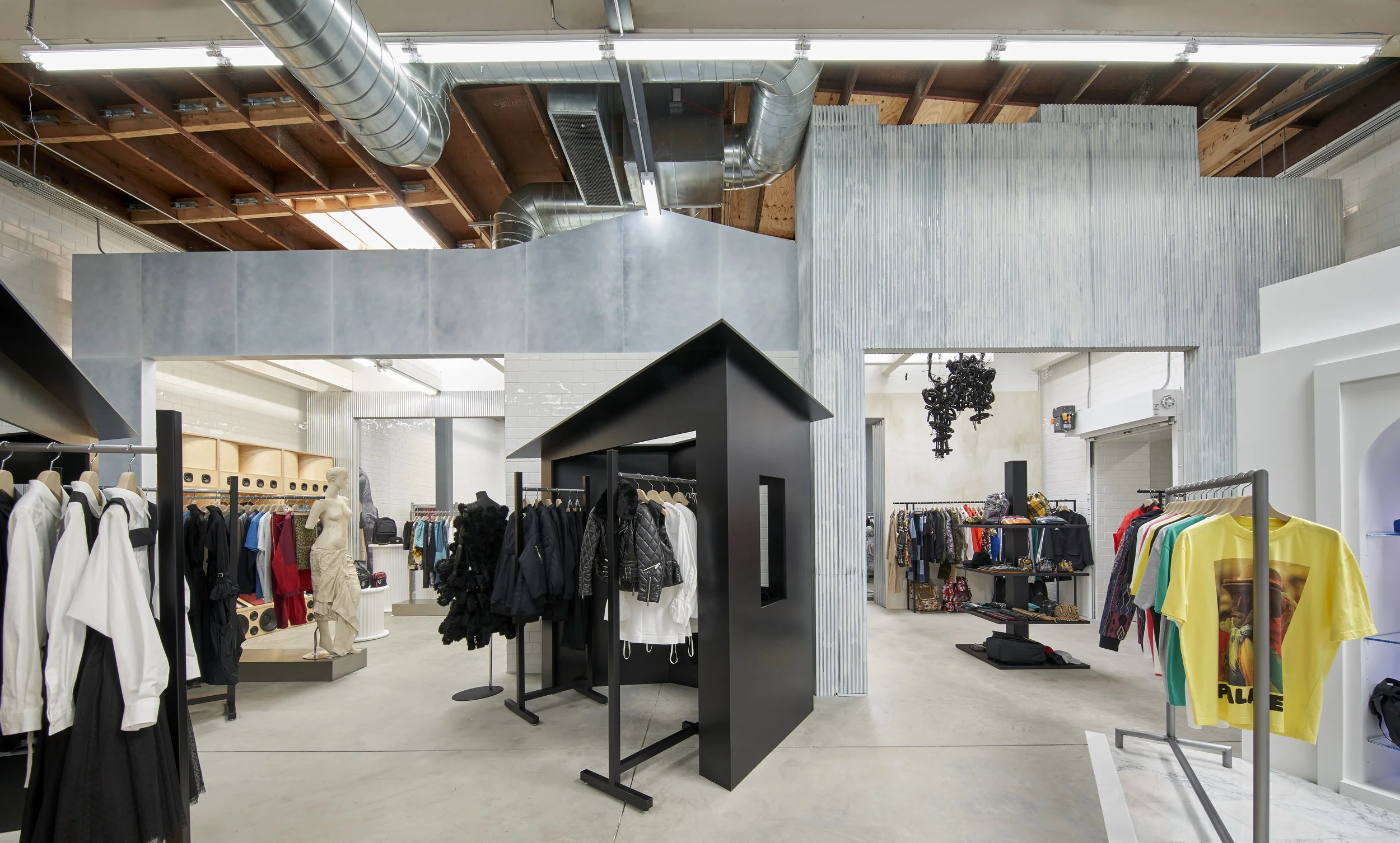 Dover Street Market Comes To Los Angeles