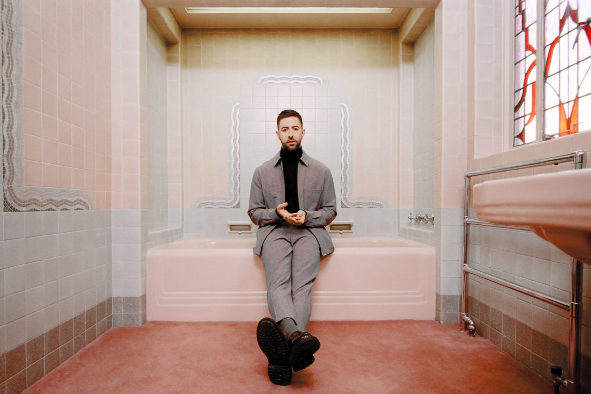 Bruno Major | A Chat About Singing, Self-Reflecting, and Staring at Trees