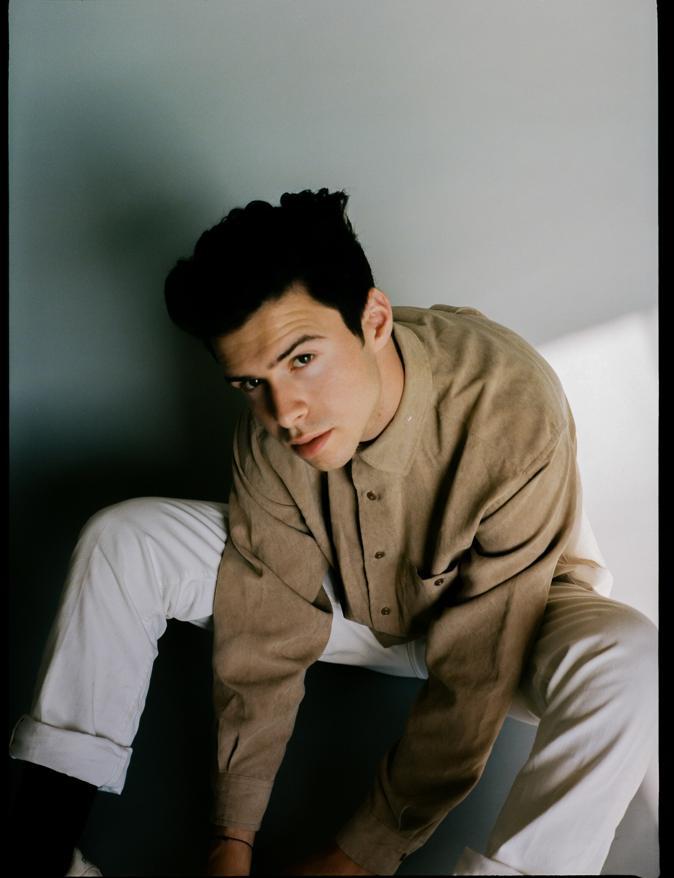 Rence / Moving To Los Angeles & New Single “Strawberry Blonde”