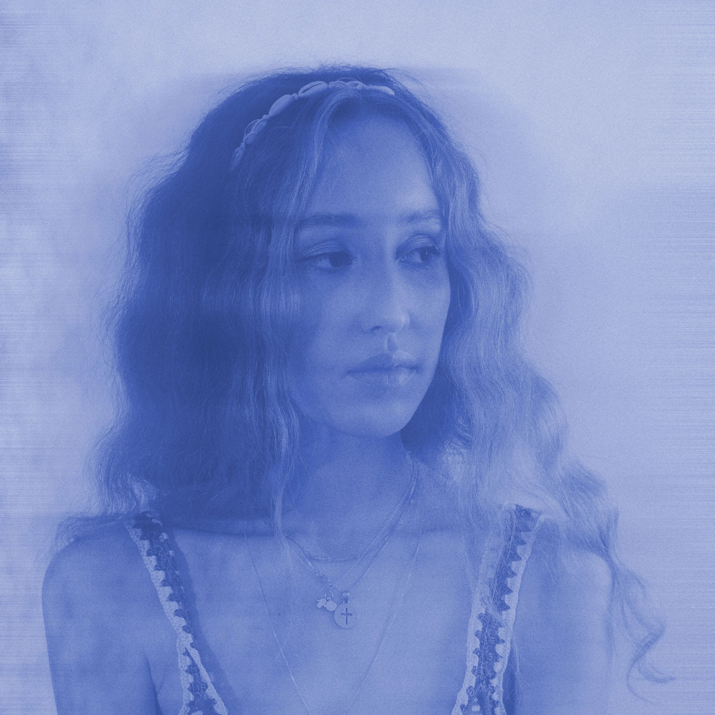 JADE / FLAUNT PREMIERE / “IN THE BREEZE”