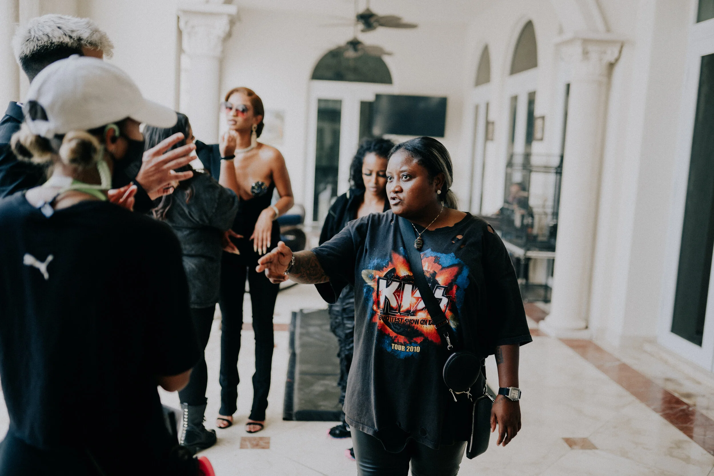 Des Gray | Haiti's Resilient Female Director Making Waves in the Music ...