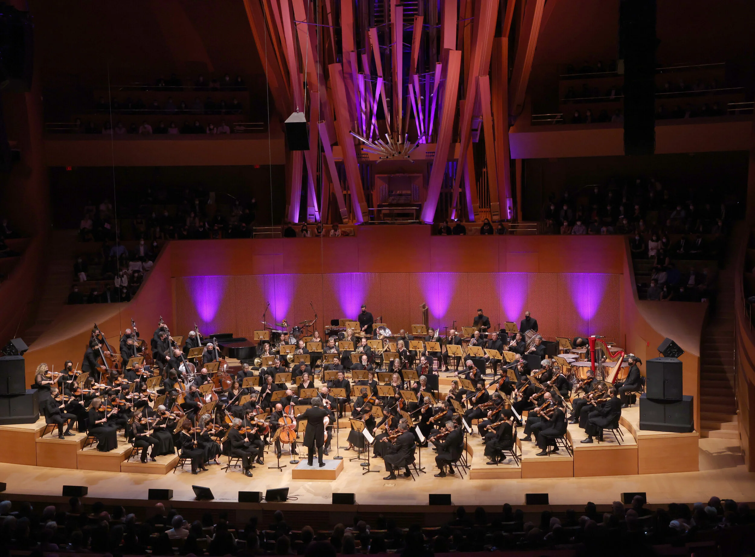 The Los Angeles Philharmonic and Gustavo Dudamel Return to Walt Disney ...