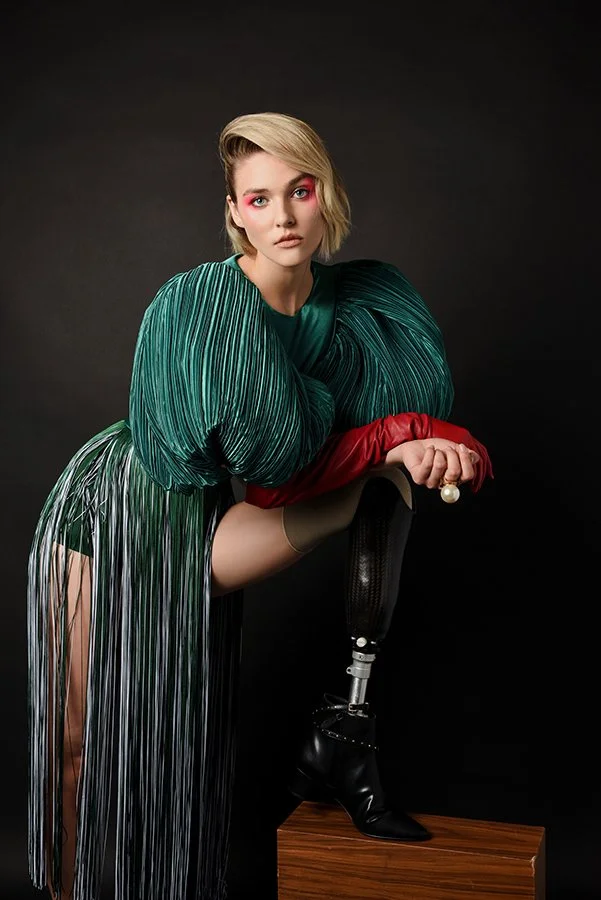 Actress From La Brea 60 Photos - Moonagedaydream.film