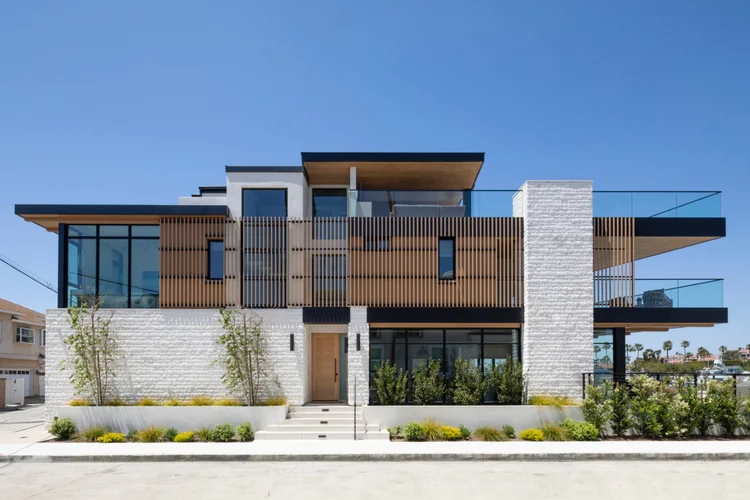 North Bayfront — Devco Custom Homes