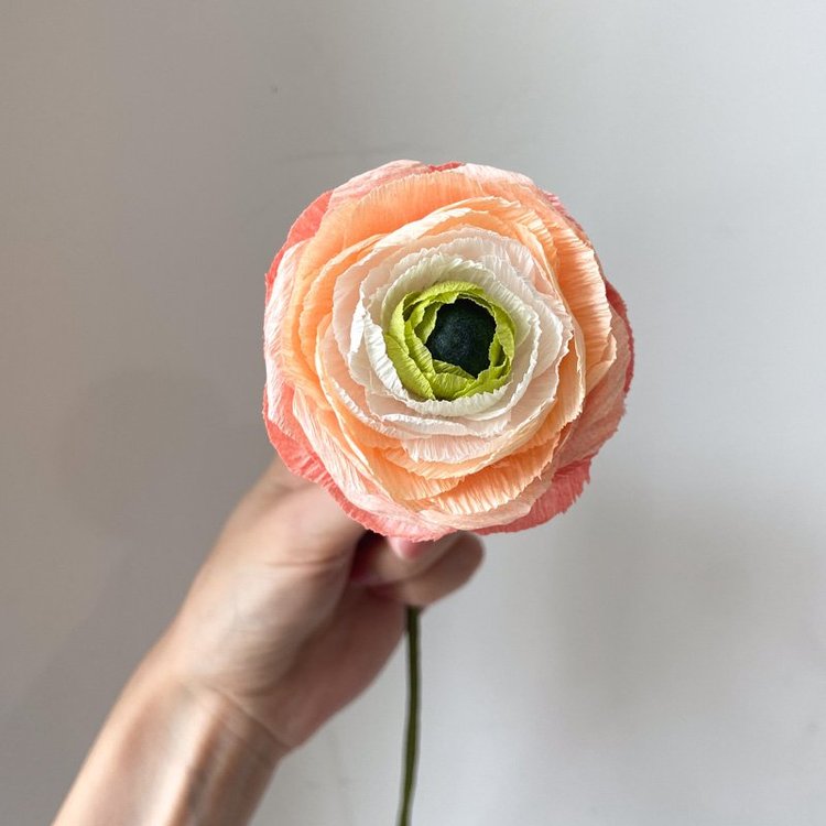 Buy Beautiful Crepe Paper Garden Roses High-Quality Craft Flowers ...