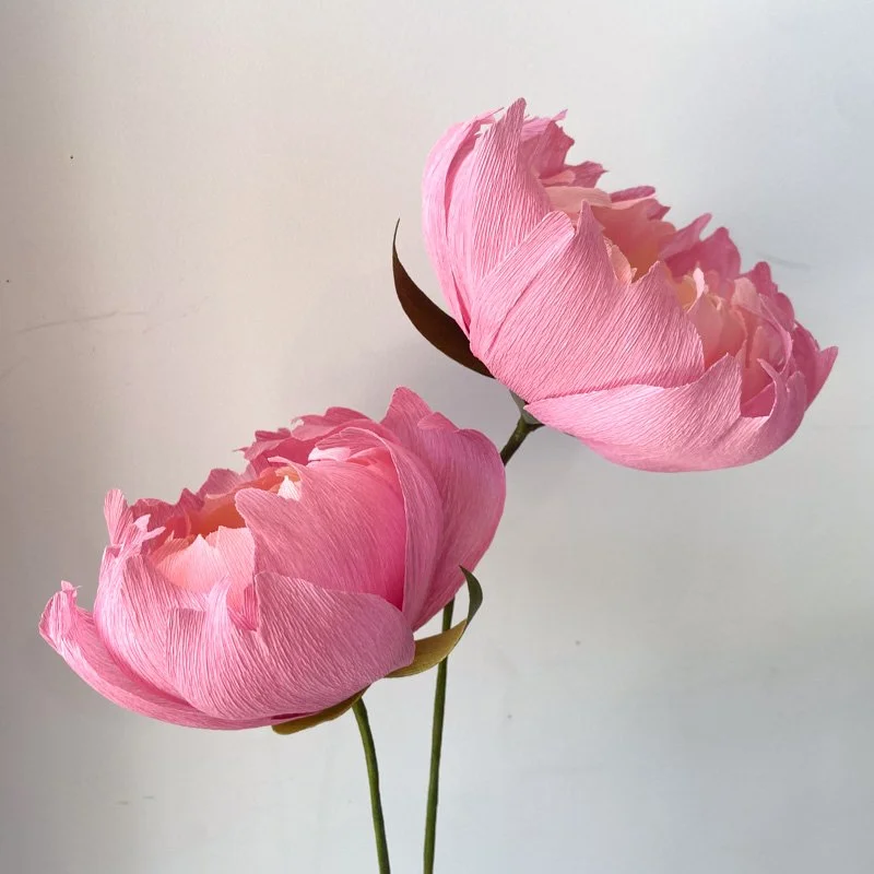 Ombre Ranunculus Crepe Paper Flower Centerpiece Arrangement ...