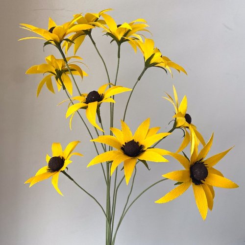 Buy Beautiful Crepe Paper Aster High-Quality Craft Flowers — PAPERCRAFT ...