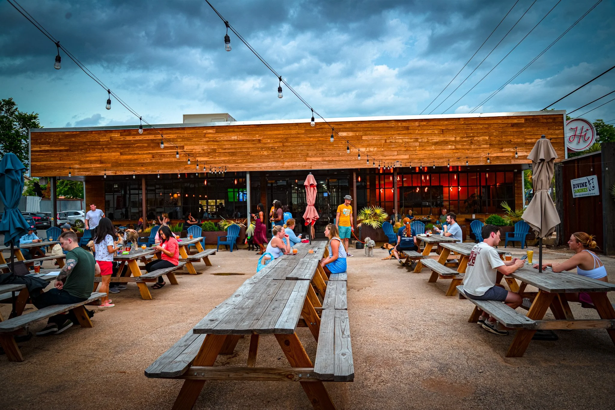 Hi Sign Brewing - Welcome