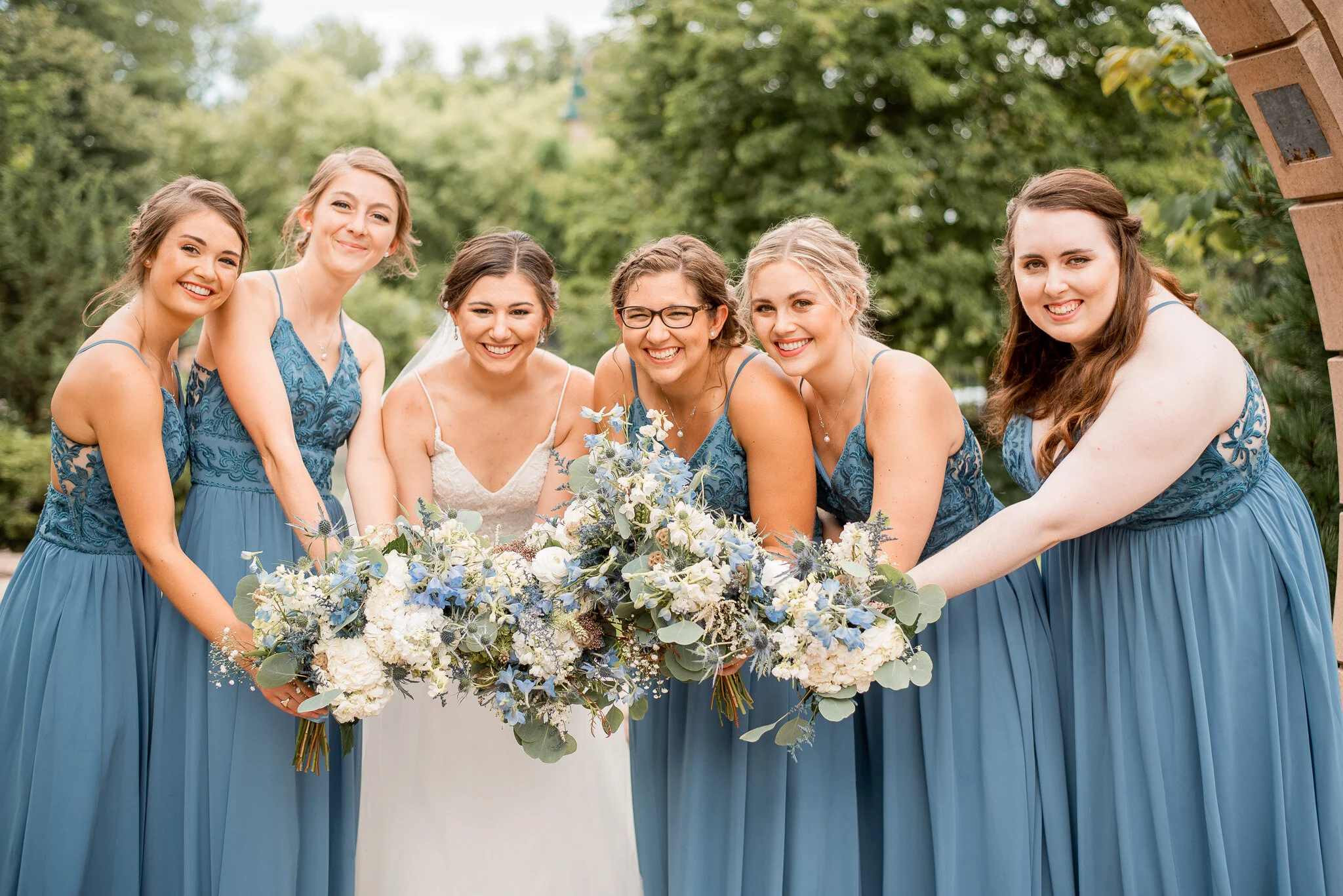 Micah and Samantha | A Backyard Wedding in La Crescent, Minnesota ...