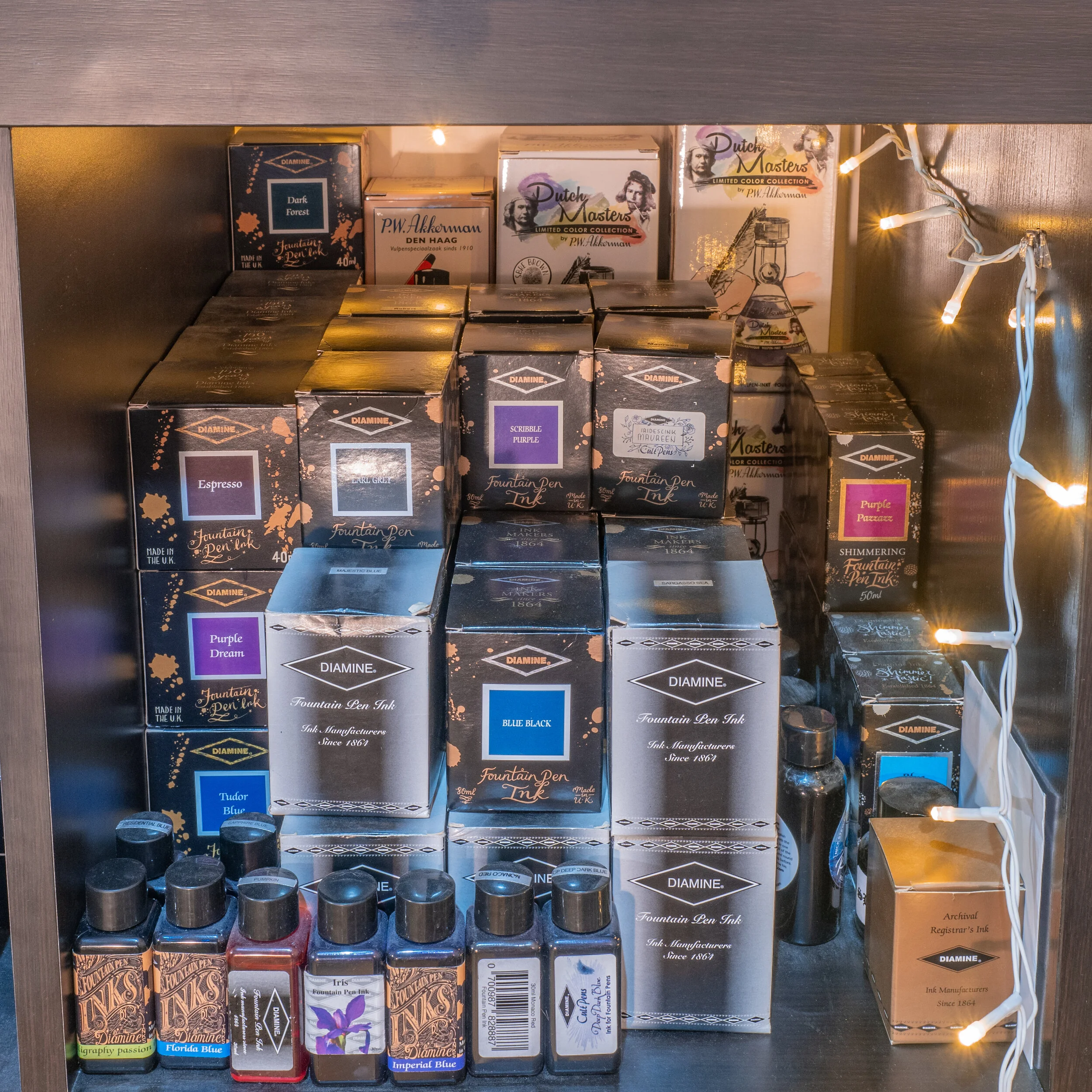 My Ink Collection: 1266 Bottles and 61 Litres of Ink (2021) — Macchiato Man