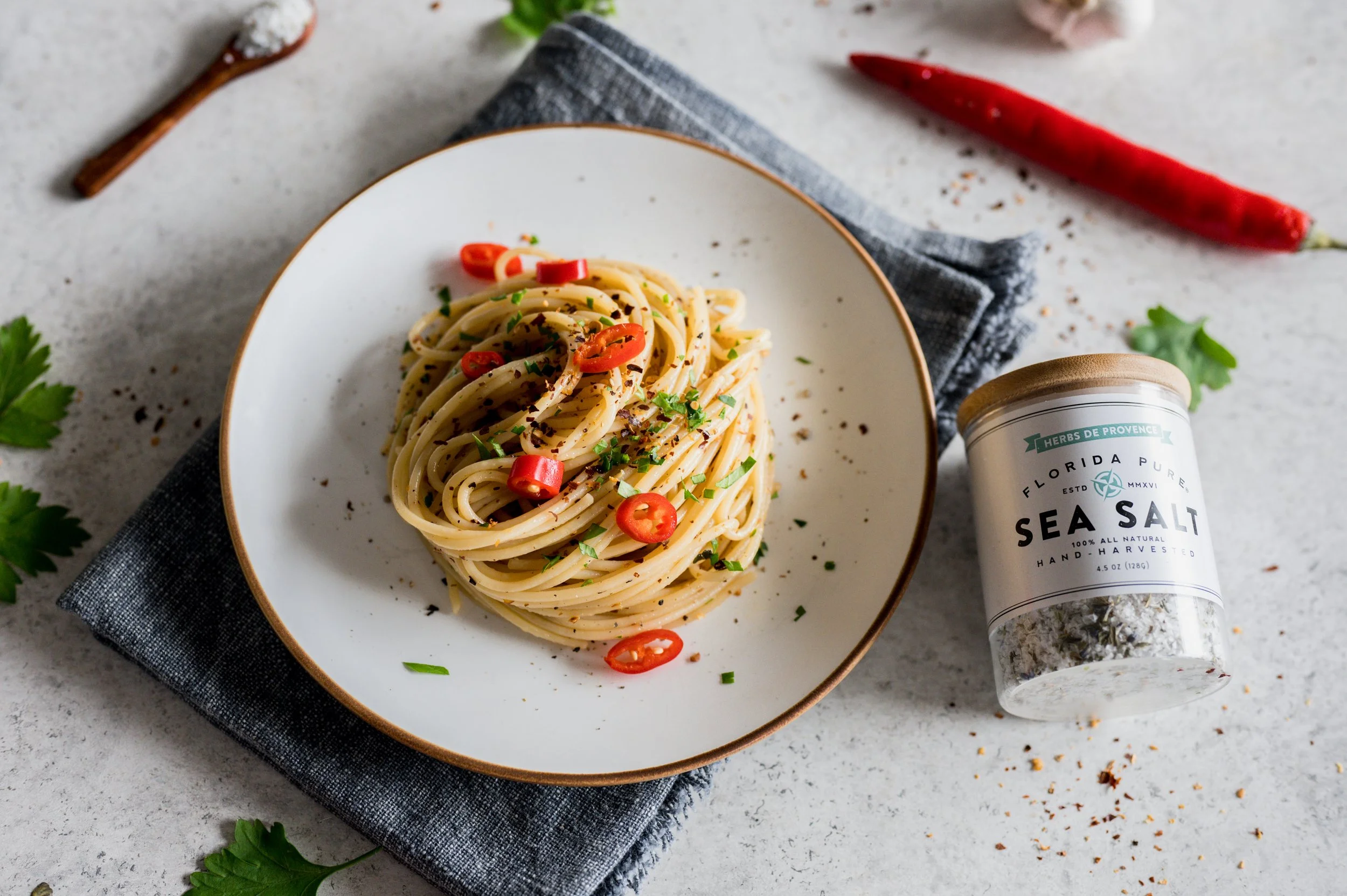 Spaghetti Aglio e Oglio Herbs De Provence Sea Salt Recipe | Florida ...
