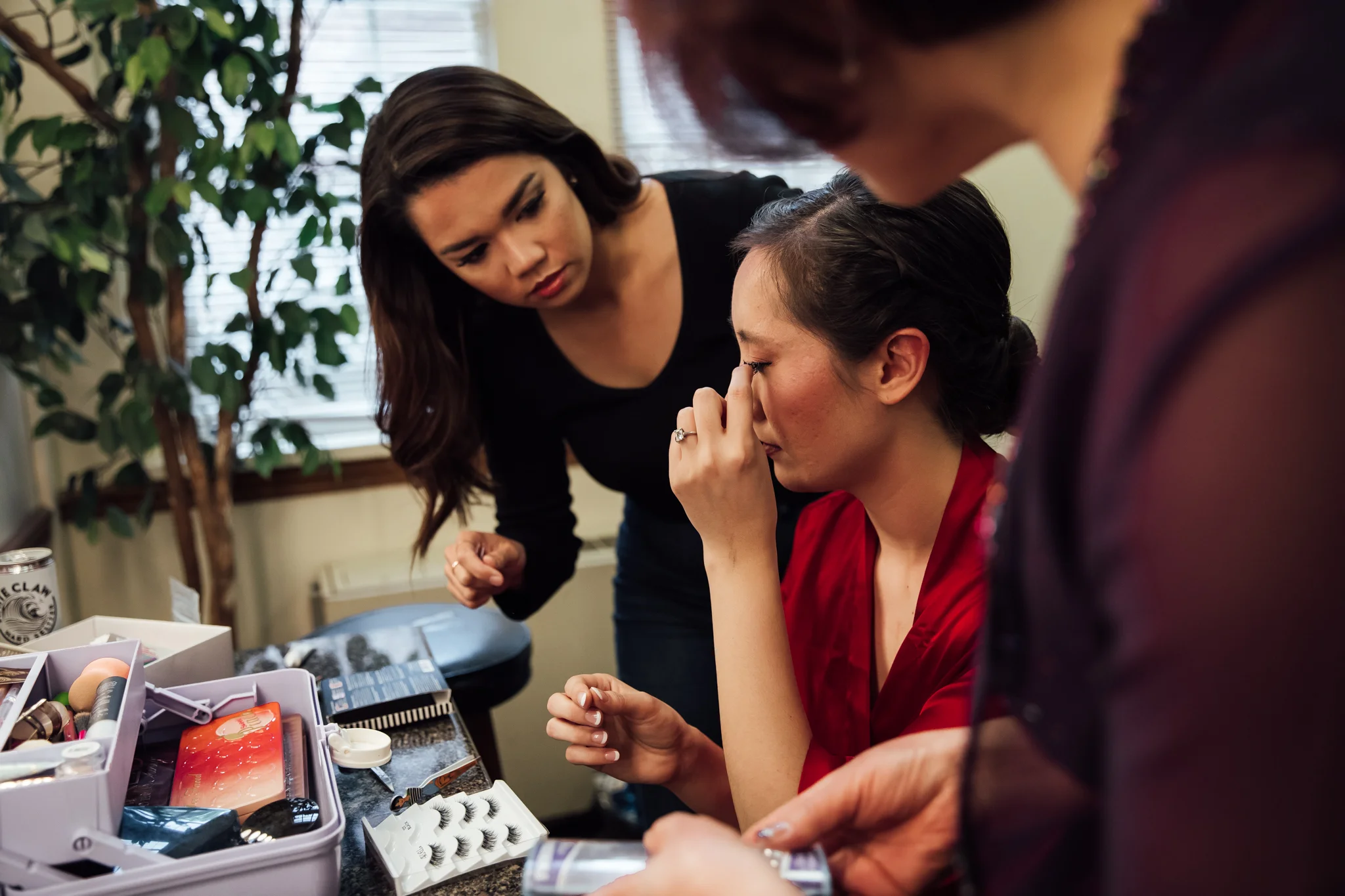 Spring Wedding in Chattanooga, TN at the Patten Chapel and The ...