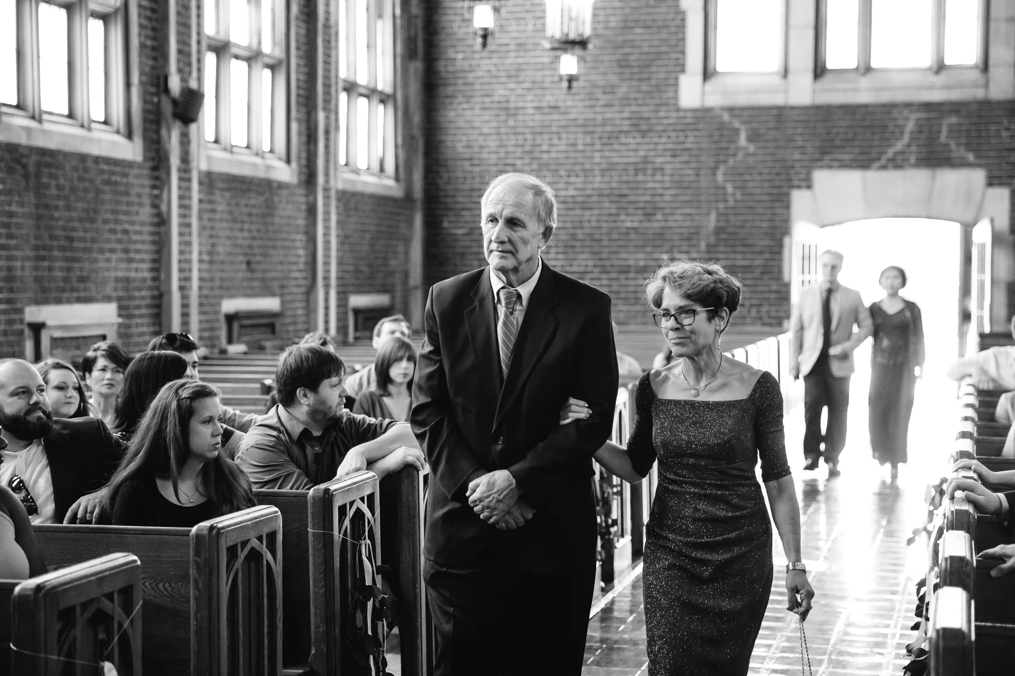 Spring Wedding in Chattanooga, TN at the Patten Chapel and The ...