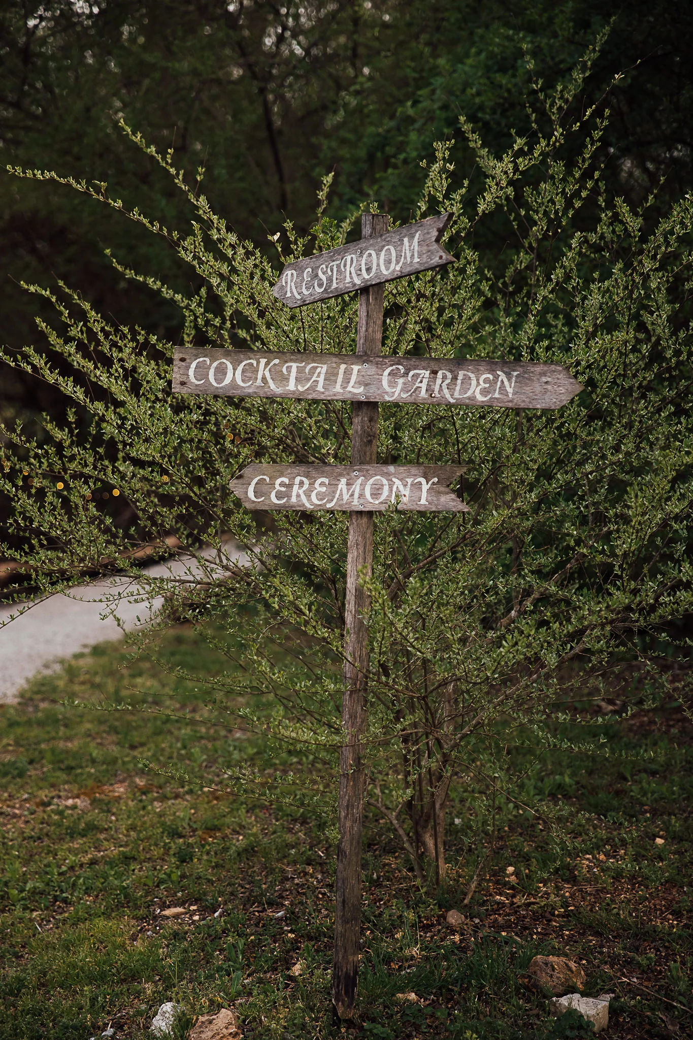 A Whimsical Spring Wedding at Meadow Hill Farms | Hannah & Reuben ...