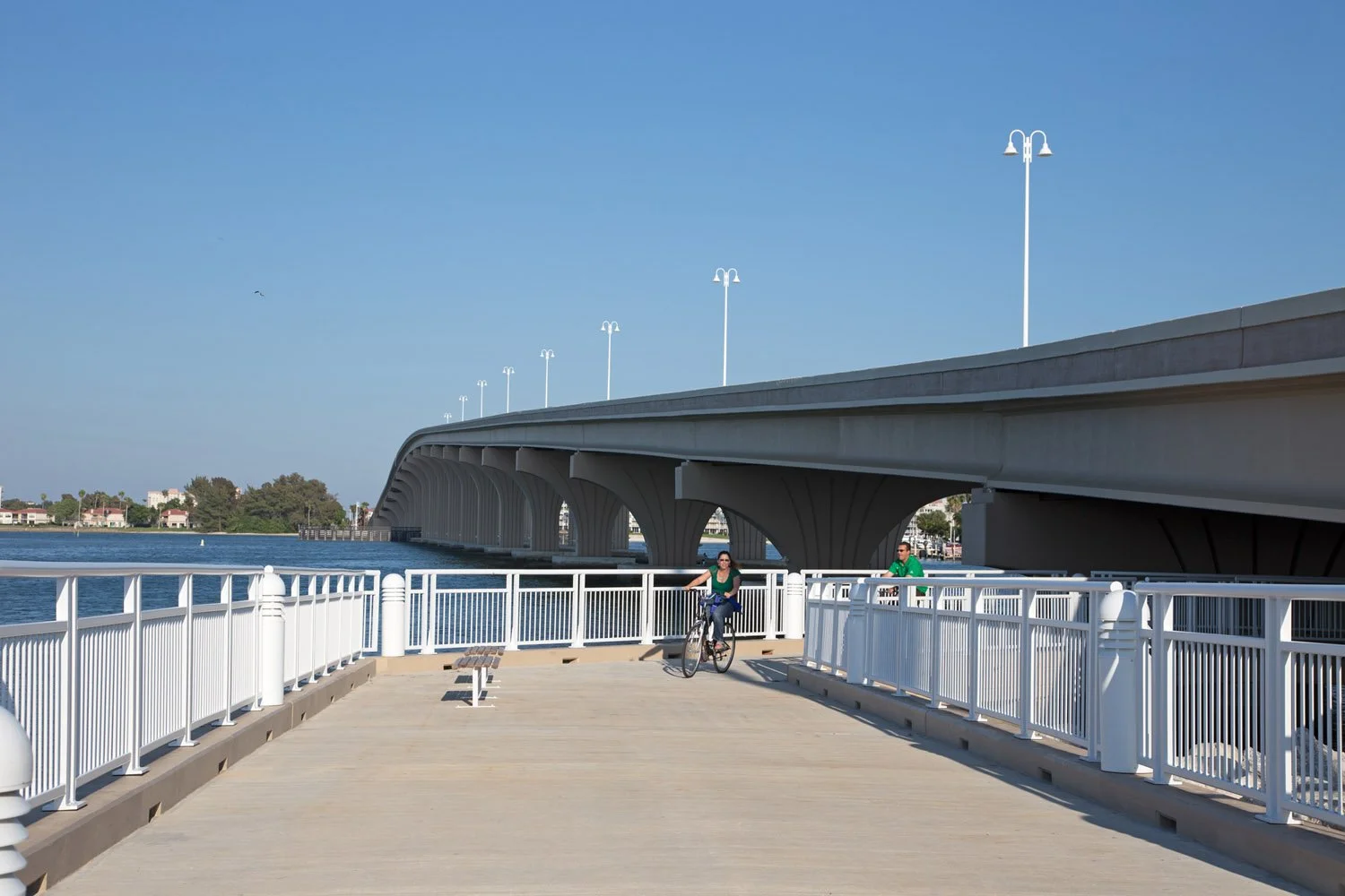 Pinellas Bayway Bridge — David Lawrence / Prime Images, Inc.