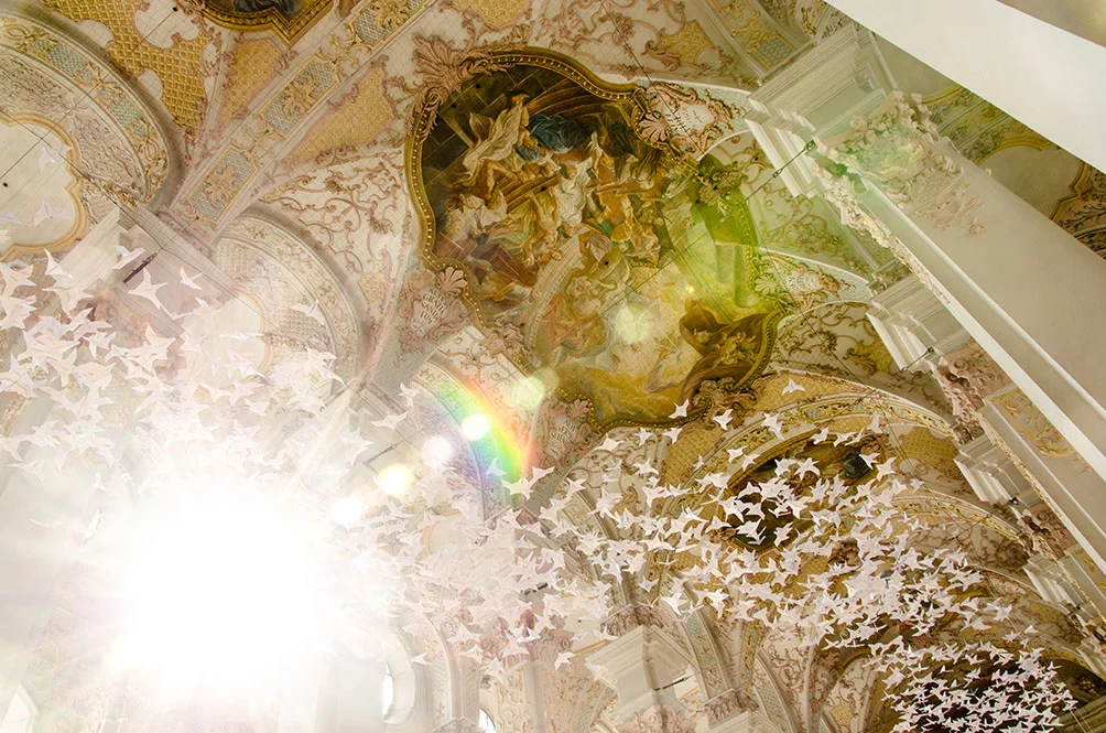 LES COLOMBES — MICHAEL PENDRY