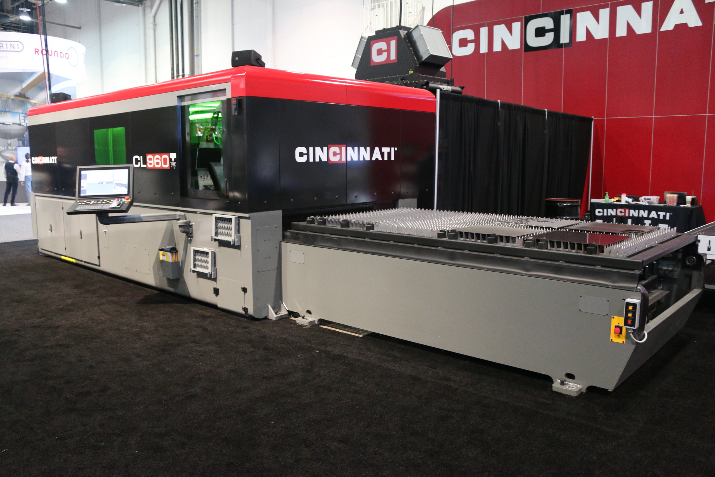 CL-900 Series Fiber Laser Cutting System — Cincinnati Incorporated