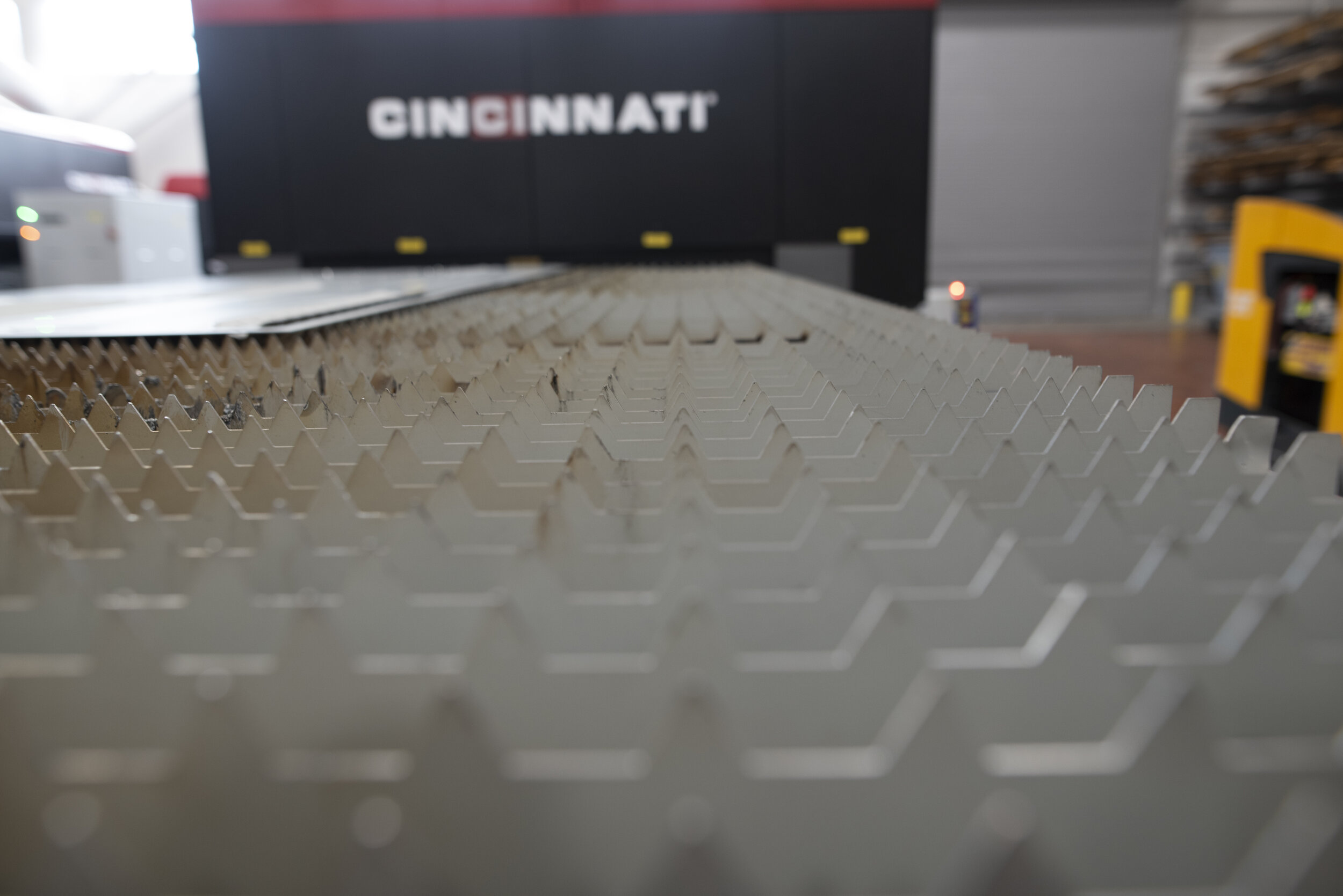 CL-900 Series Fiber Laser Cutting System — Cincinnati Incorporated
