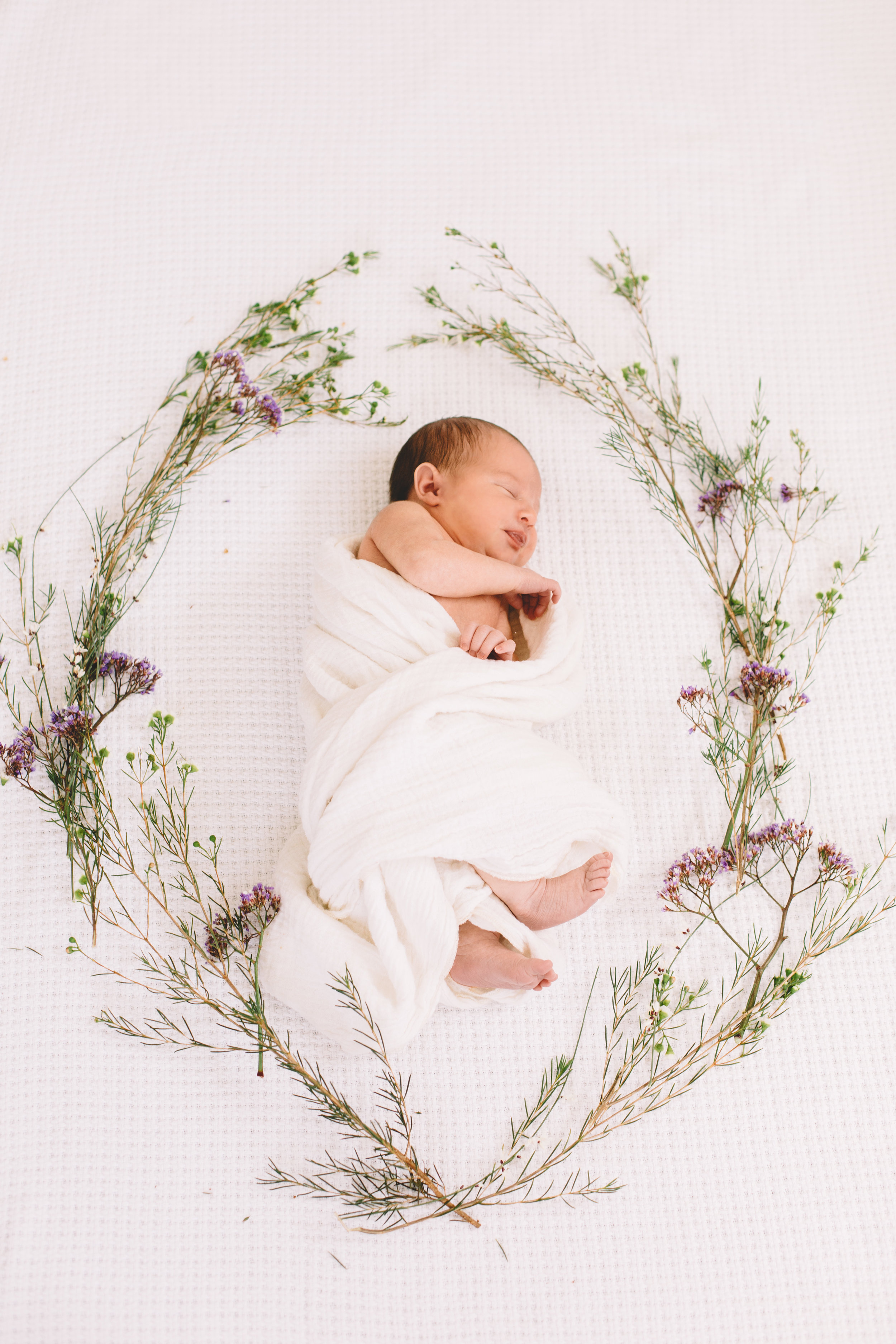 Vale Rhea In Home Newborn Session {Indianapolis, IN}