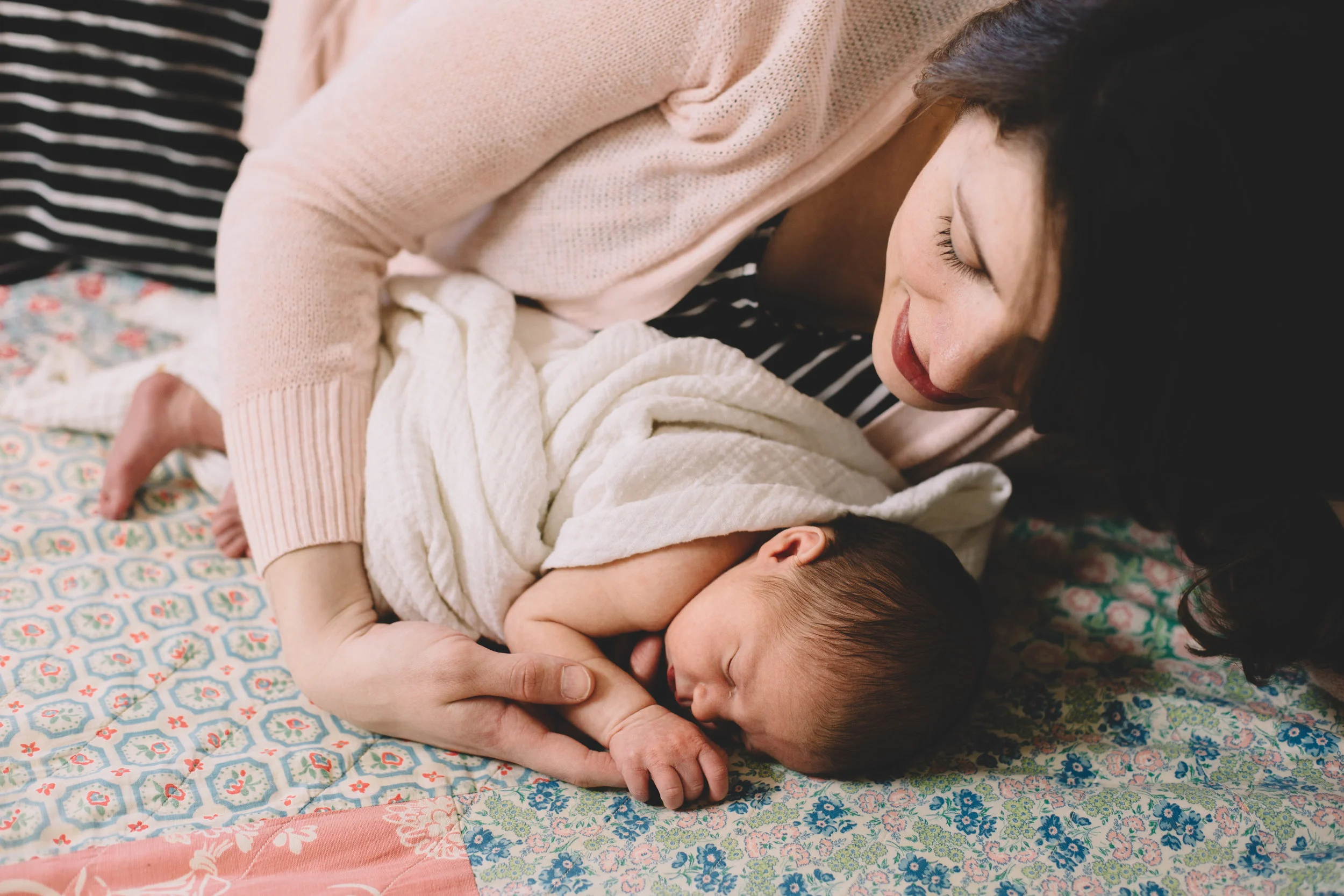 Vale Rhea In Home Newborn Session {Indianapolis, IN}