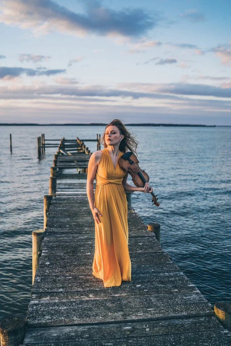 Audrey Wright, violin — Modesto Symphony Orchestra