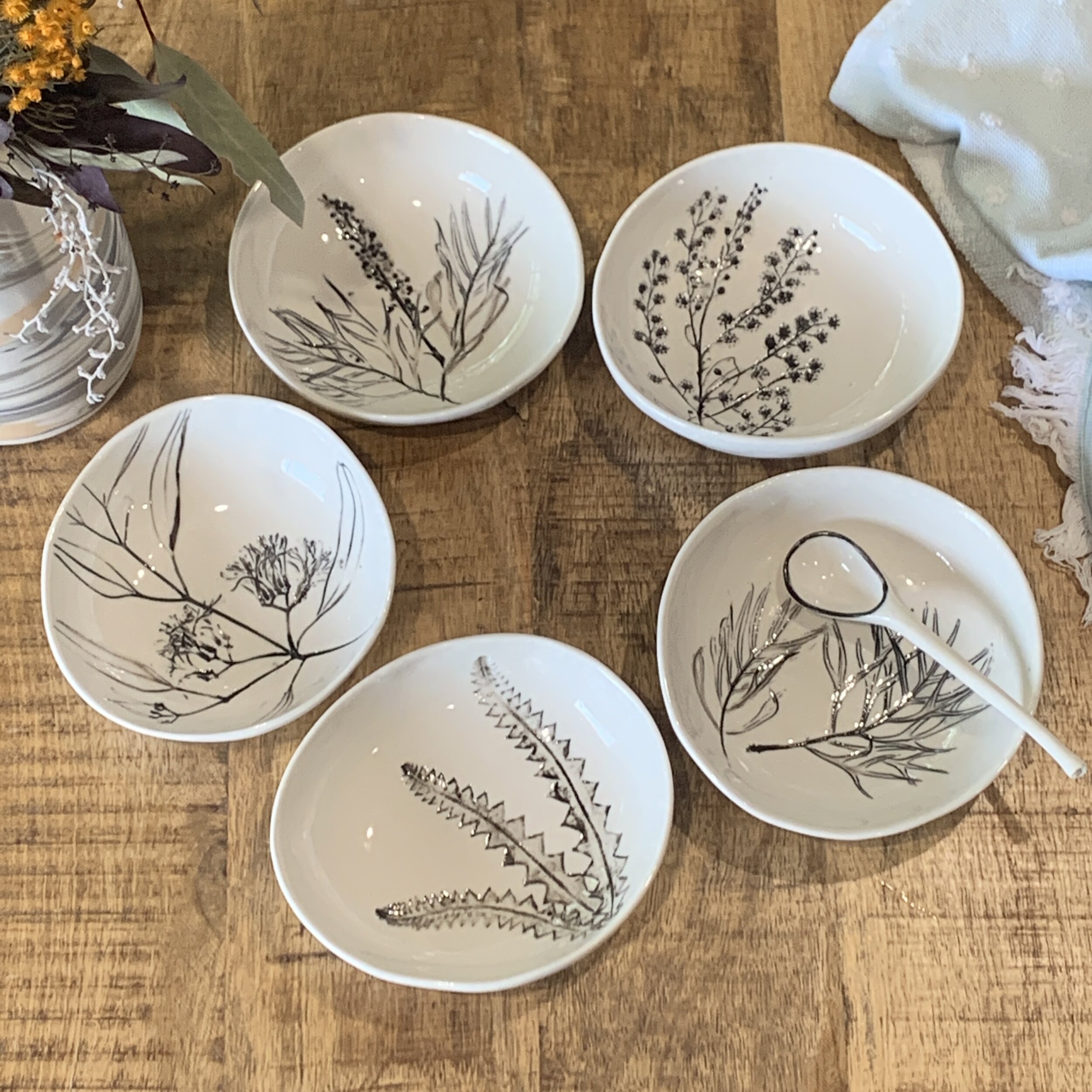 Handmade ceramic homewares, tableware's & gifts with Australian ...