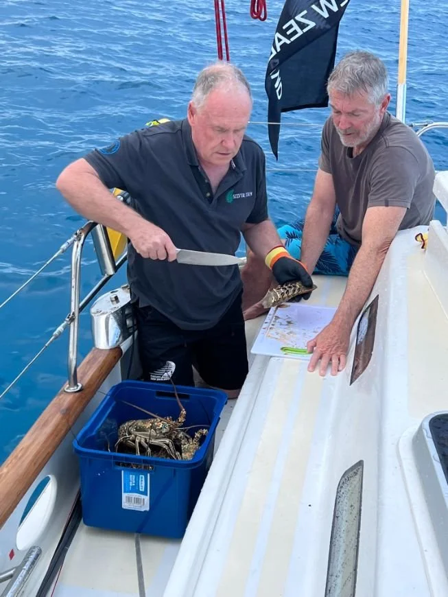 Minerva Reef 2022 Gallery — Ocean Sailing Expeditions