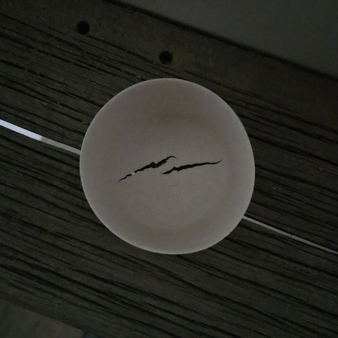 Utako Shindo | Liminal in hand: paper curls like the form of clay 閾の手 ...