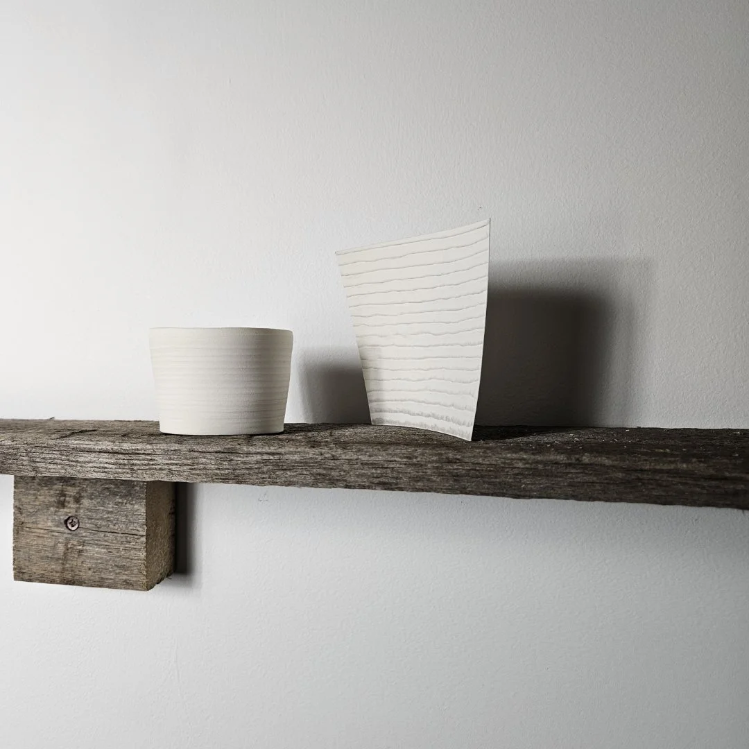 Utako Shindo | Liminal in hand: paper curls like the form of clay 閾の手 ...