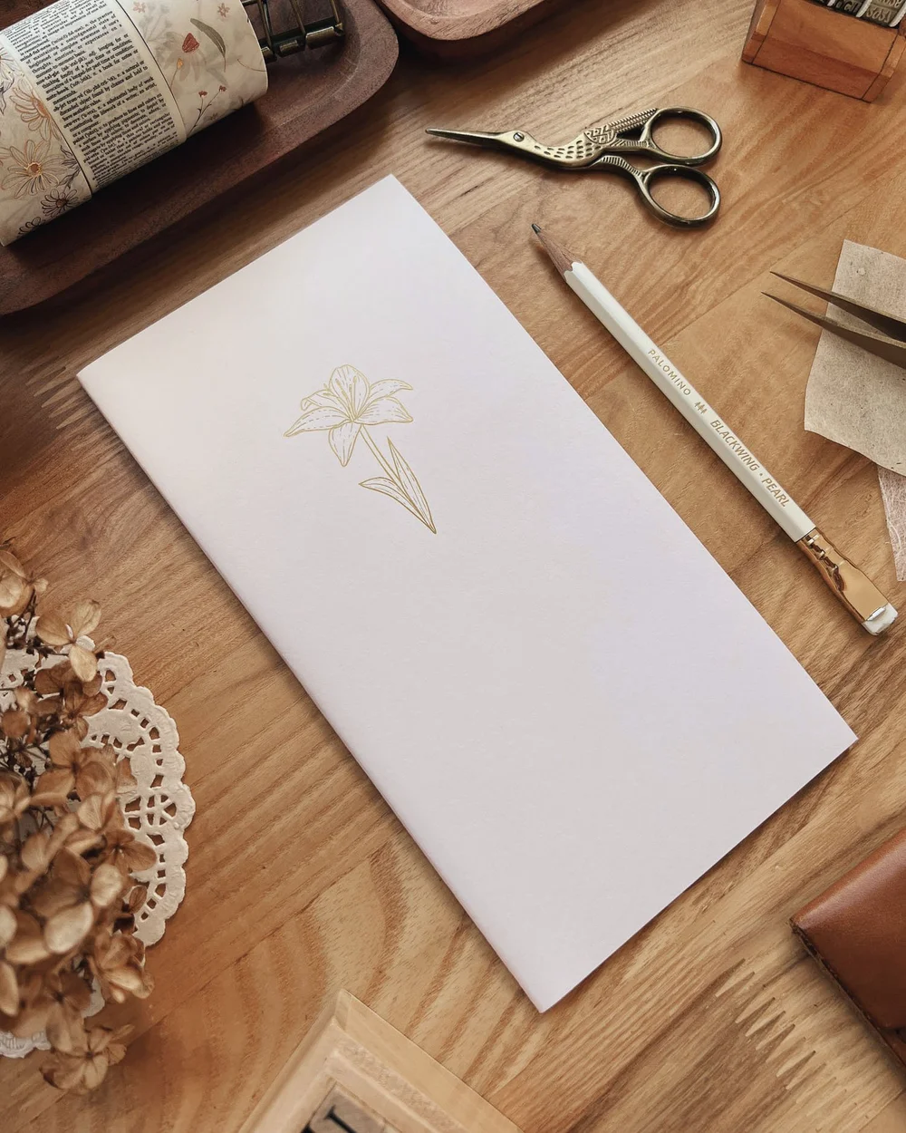 Fern Notebook (Standard Traveler's Notebook Size) — Sarica Studio