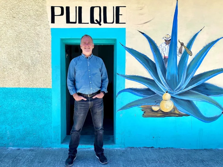 On the wonder and beauty of pulque, the Mexican drink that’s always ...