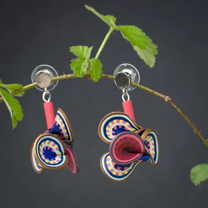 In Tandem Gallery - Polymer clay, sterling silver, gold, unique jewelry ...