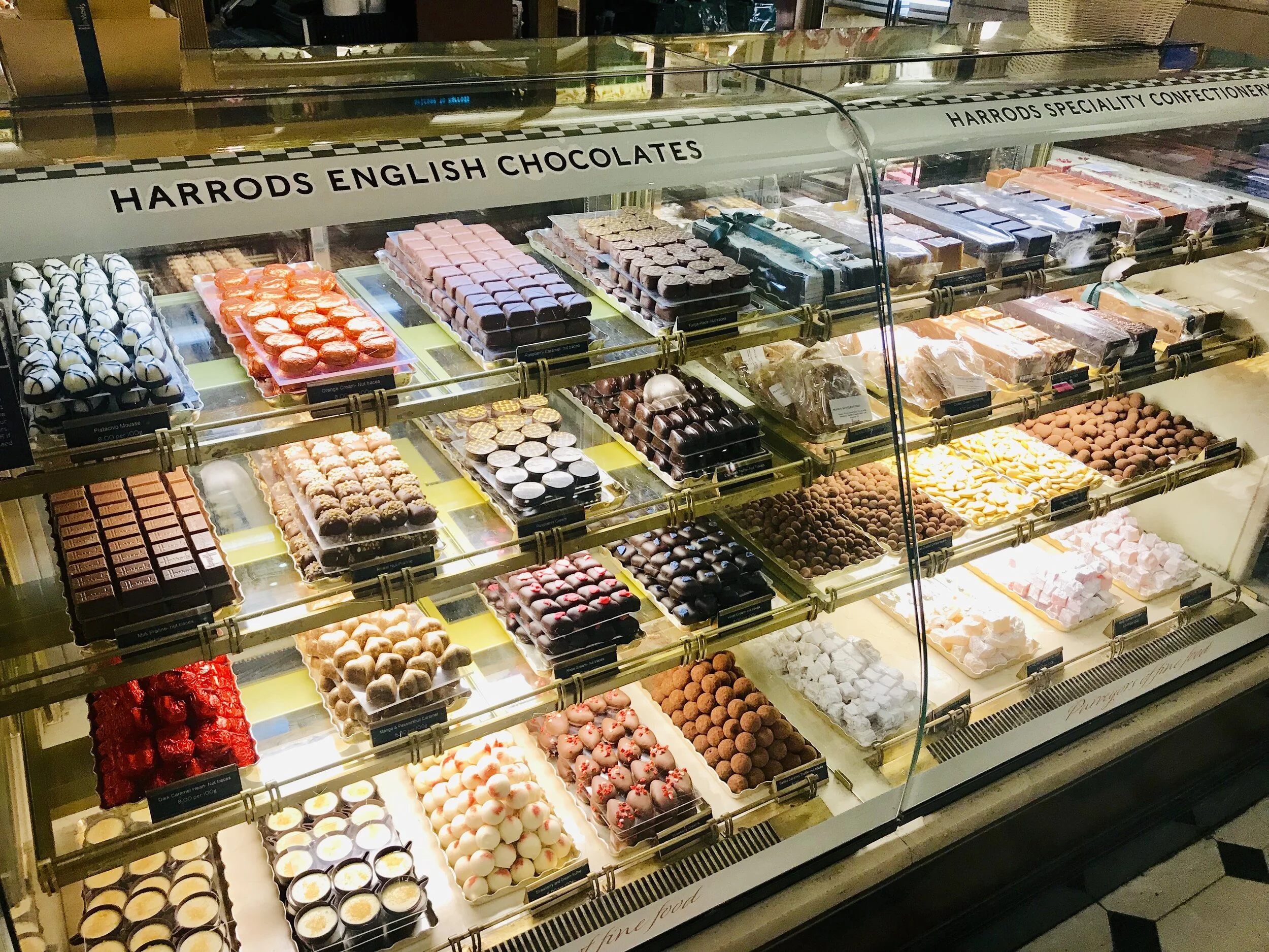 HARRODS FOOD HALL - KNIGHTSBRIDGE, LONDON — Sir and M'lady Dine Out ...