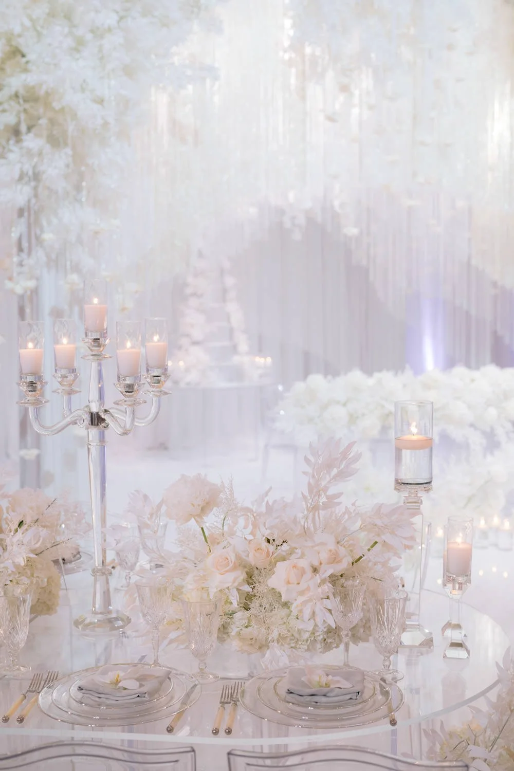 Wedding Design Ideas: Adding Dimension to a Heavenly All-White Wedding ...