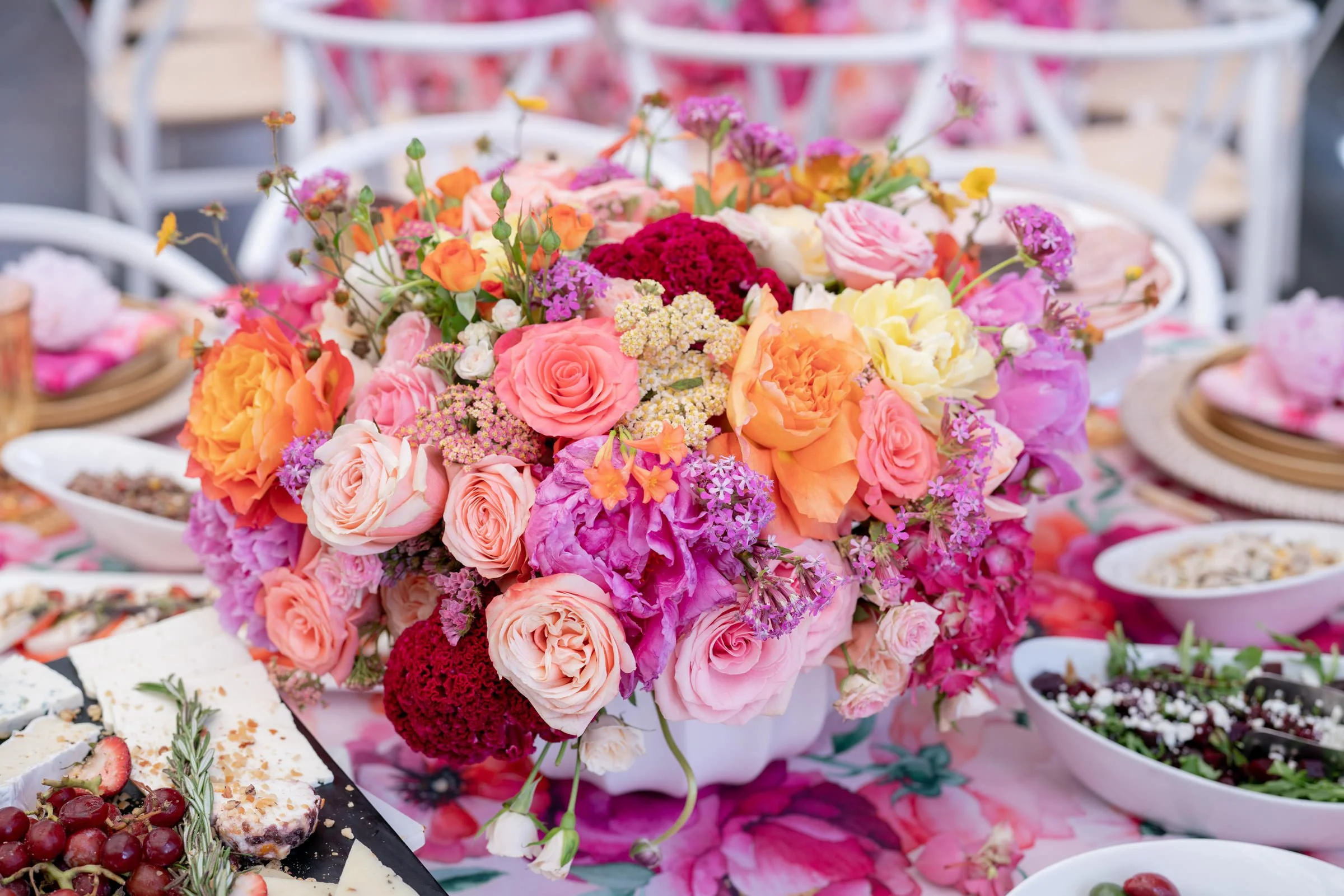 FLORAL PRINT! Colorful Decor Ideas for Spring & Summer Bridal Showers ...