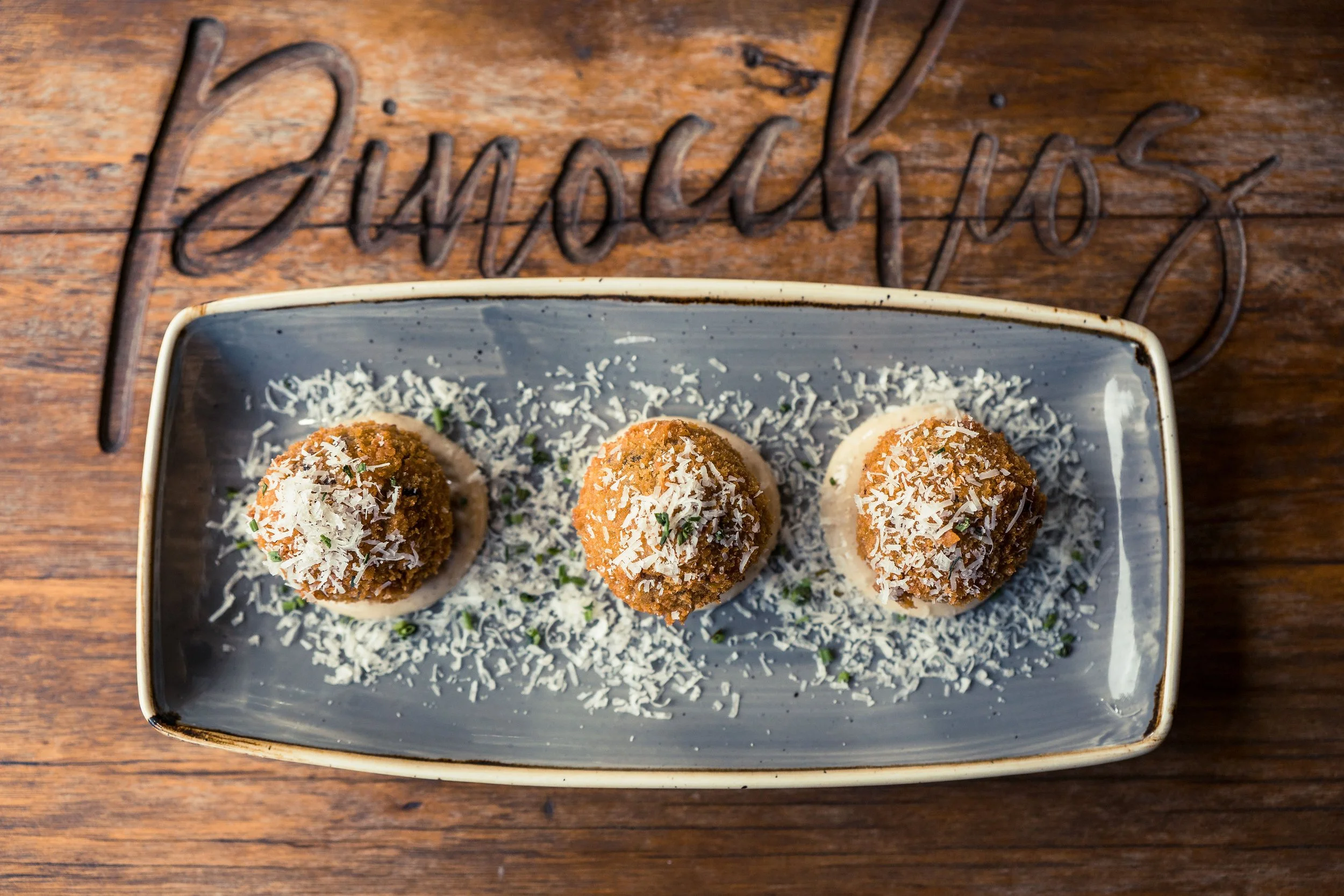 WHAT’S HAPPENING! — Pinocchios Wine and Pizza